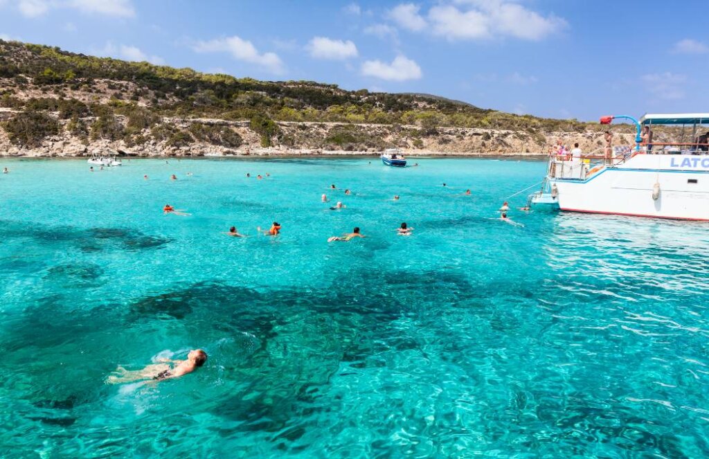 Plaża Latchi Beach - Cypr