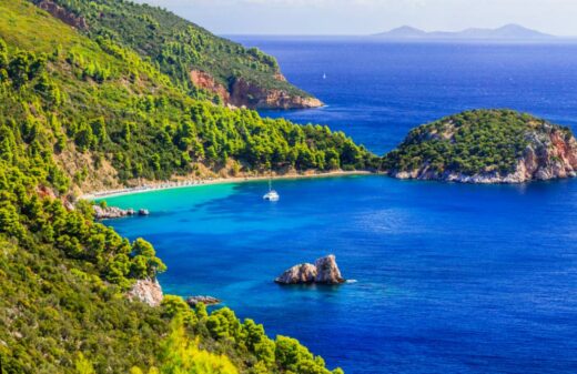 Stafylos Beach – Turystyczny Ninja