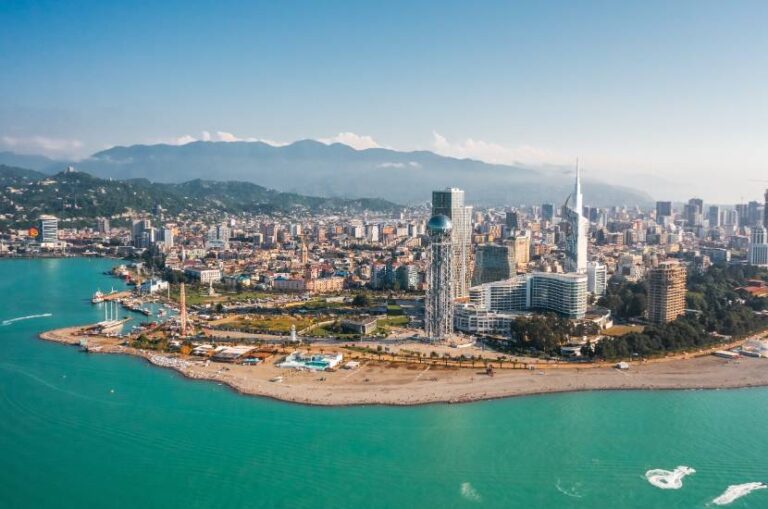Batumi - ceny wakacji, jedzenia, transportu i usług w 2025 roku